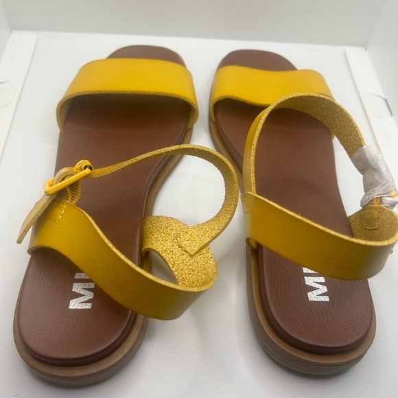 MIA | Shoes | Mia Yellow Karina Sandal Flats | Poshmark